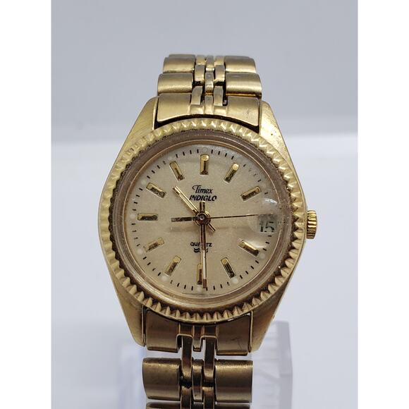 Timex | Accessories | Womens Timex Indiglo Watch Water Resistant ...